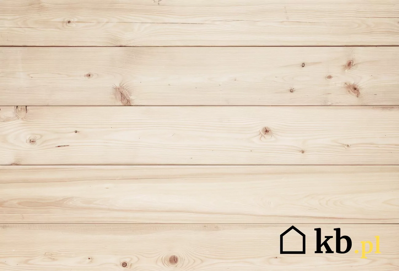 Sosnowe deski podłogowe - ceny, opinie, rodzaje, porady przy wyborze