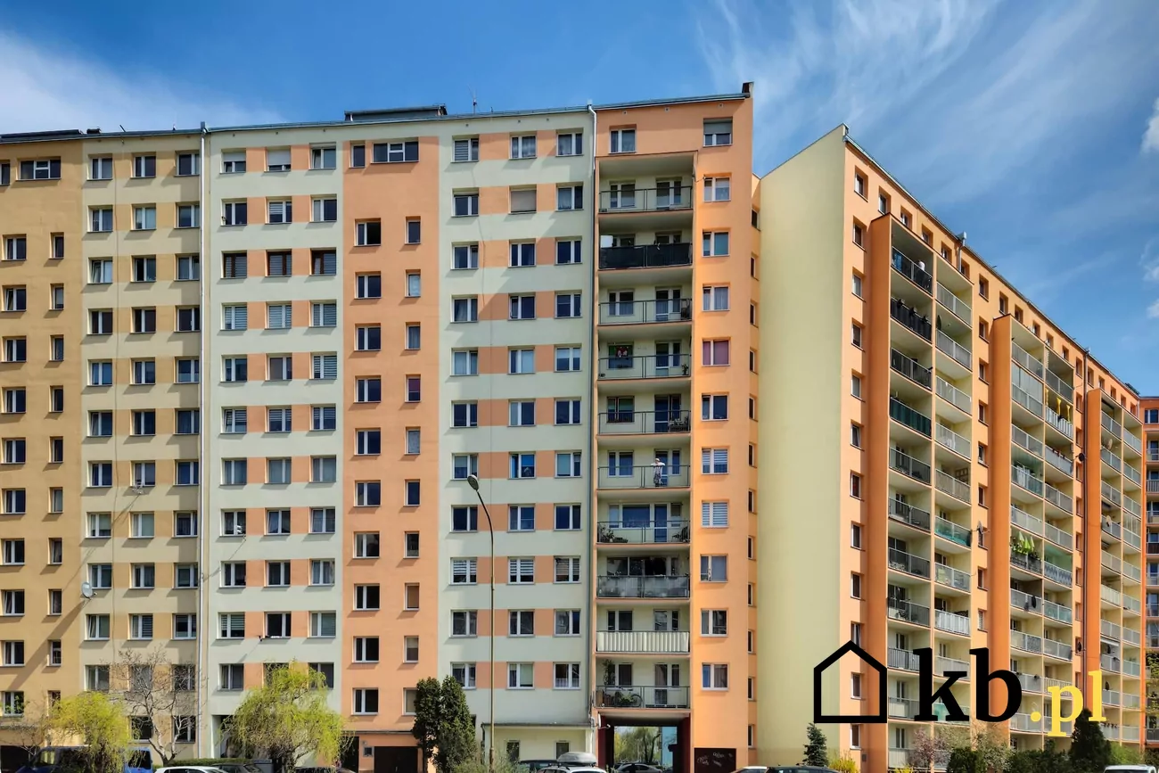 Odpadła elewacja, zawaliła się ściana – czy wielka płyta naprawdę się ...